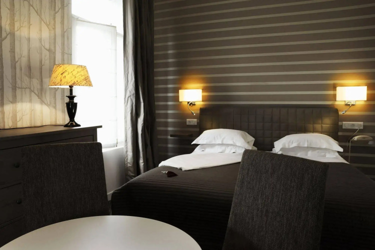 Le Pavillon D'enghien, Vichy - ビシー