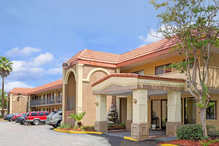 Economy Inn Jax-op - Middleburg, FL