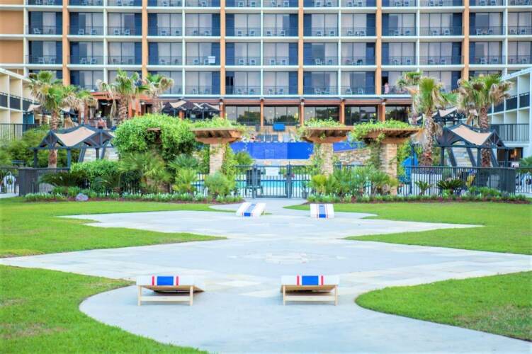 Royal Holiday Beach Resort - Ocean Springs, MS