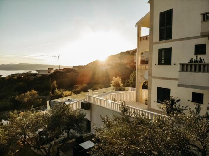 Villa Hills - Makarska