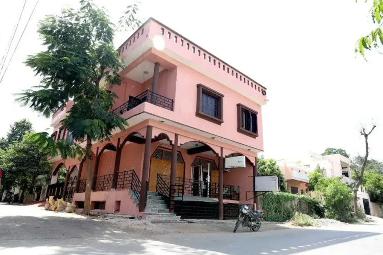 Relax Homestay - Udaipur
