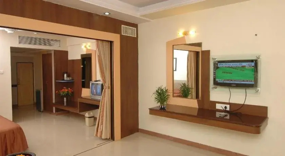 Hotel Rajesh - Mahabaleshwar