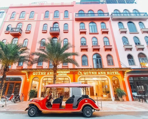 Quynh Anh Hotel Ha Long - Hạ Long