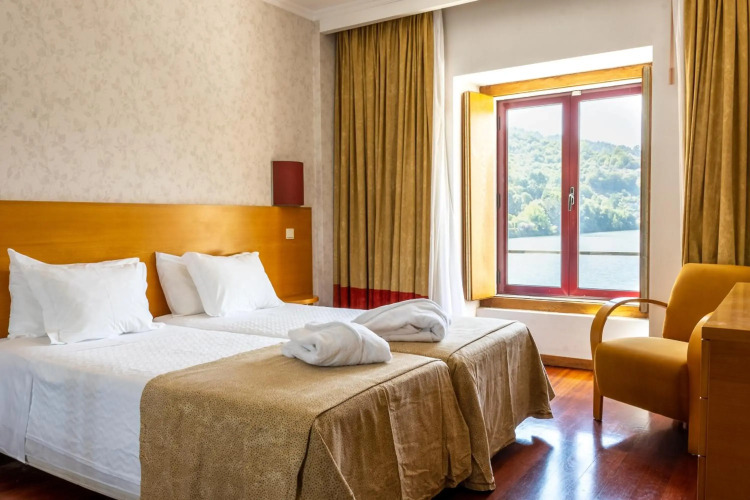 Hotel Porto Antigo - Cinfães