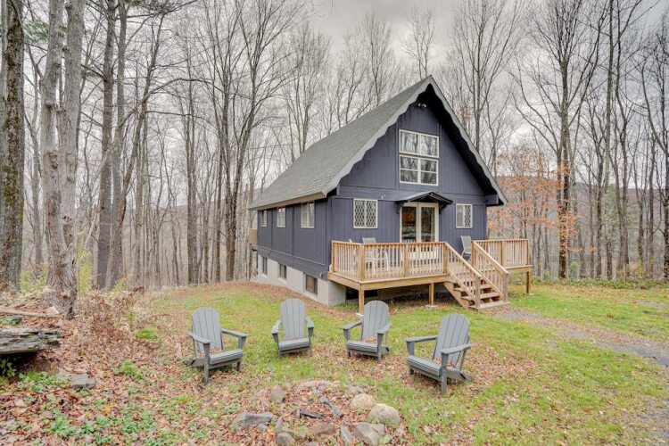 Hunter Mountain Home W/ Game Room: 1 Mi To Skiing! - Hunter Mountain, NY