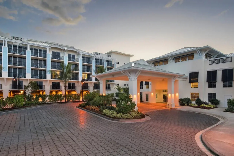 Hutchinson Shores Resort & Spa - Stuart, FL