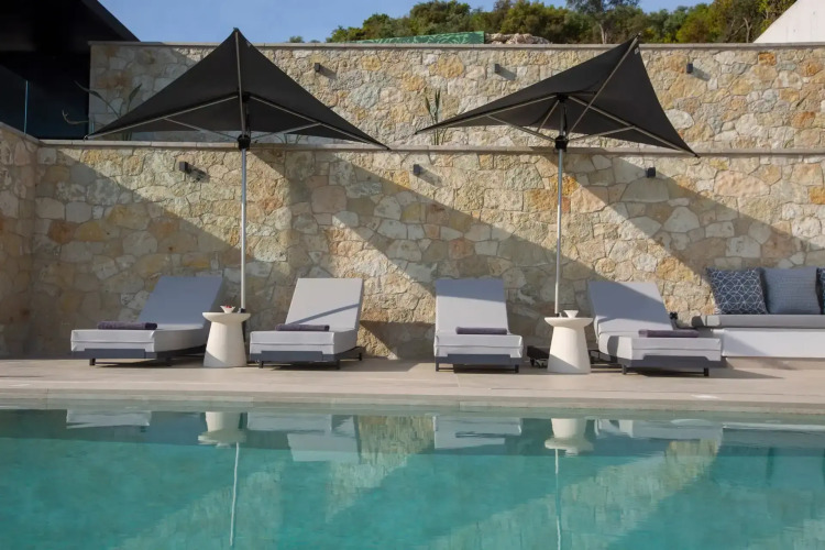 Pothos - Afroditi Villas Collection - Lefkada