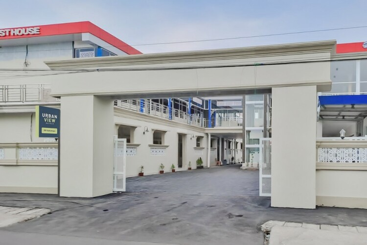 Urbanview Hotel Mm Indramayu By Reddoorz - Indramayu