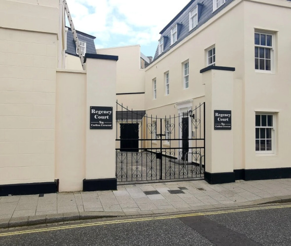 Courtyard Retreat - Solent University