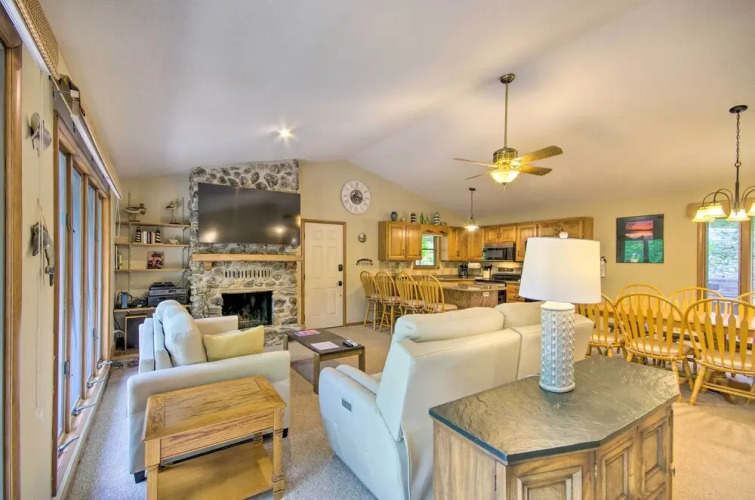 Lakefront Eldon Home W/ Private Boat Dock! - Lake Ozark, MO