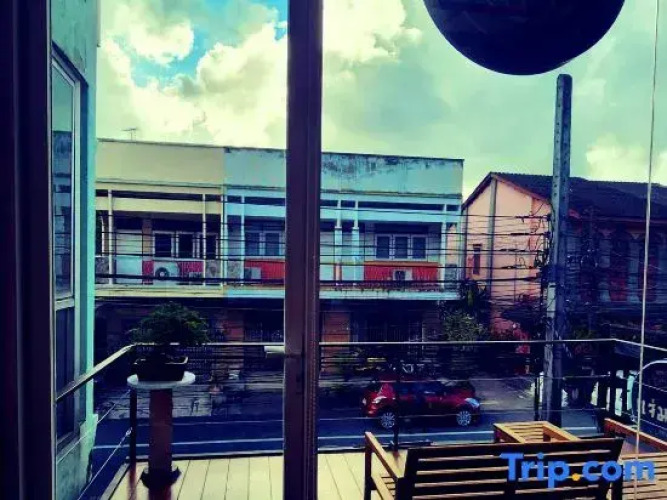 Ihoc - Phuket Oldtown - Phuket