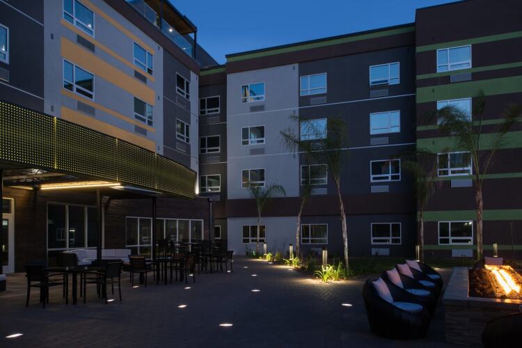 Courtyard By Marriott Temecula Murrieta - 穆列塔