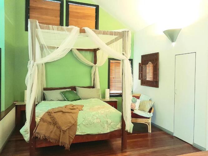Sky Island Studios - Tamborine Mountain