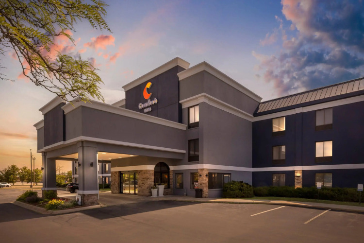 Comfort Inn Bourbonnais Near I-57 - Illinois