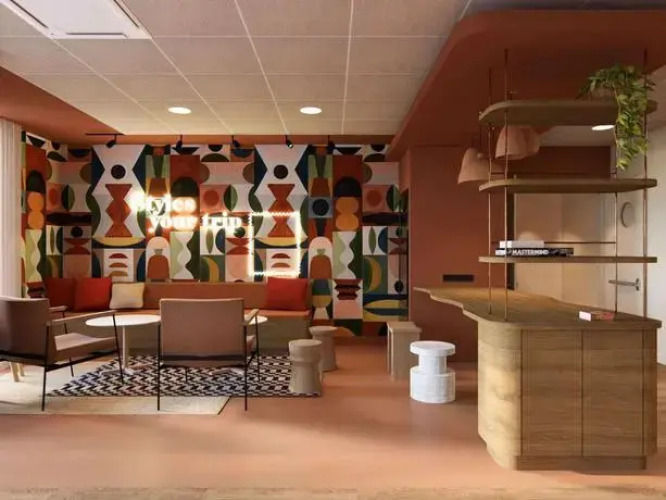 Ibis Styles Prevessin Geneve Airport - 艾因