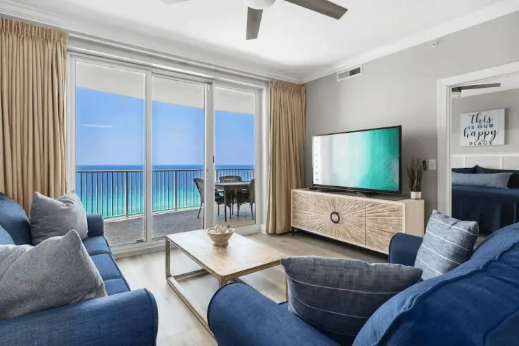 Emerald Isle Resort 1409 Beachfront Access + Chairs Incl Pool, Ocean Views - Panama City Beach, FL