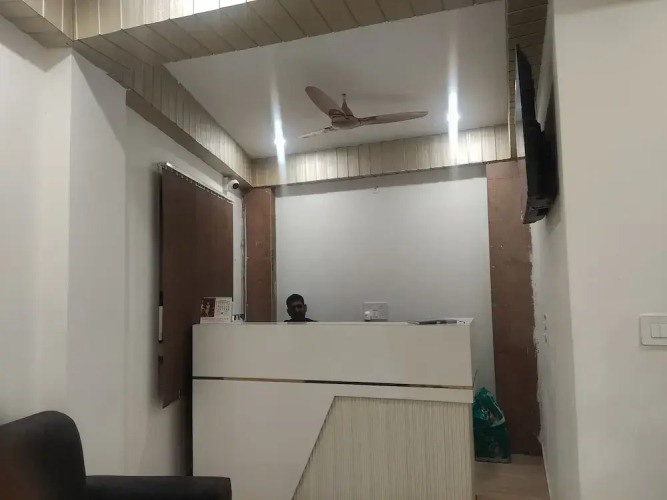 Hotel Abhinandan - Ayodhya