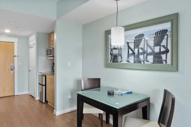 Studio Condo In Luxe Sandestin Resort W/ Balcony, Pool, + Walk To Baytowne Wharf - Miramar Beach, FL