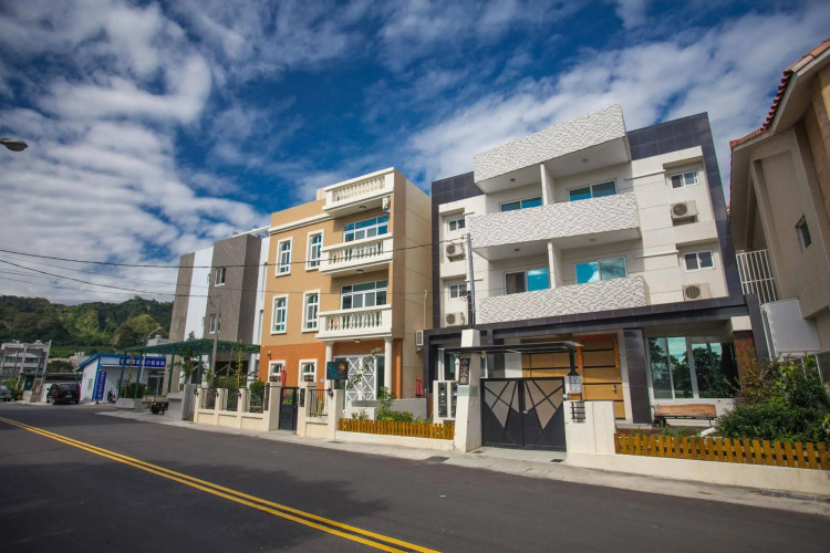 Happy Life Hostel - 타이동