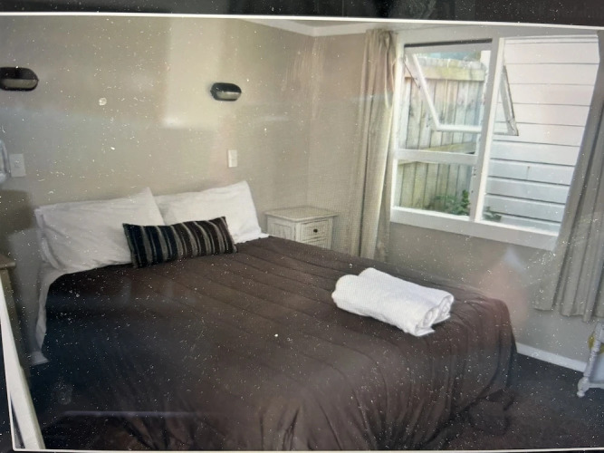 Worldwide Backpackers Limited - Wellington, New Zealand