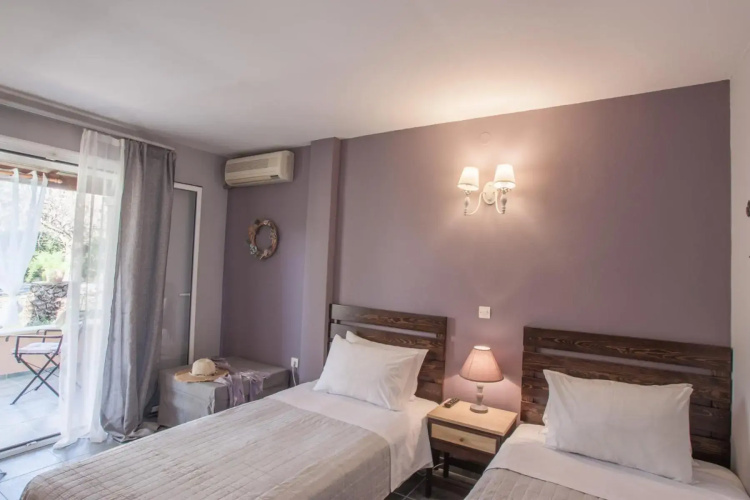 Tellis Holiday Rooms By Hotelius - Corfou
