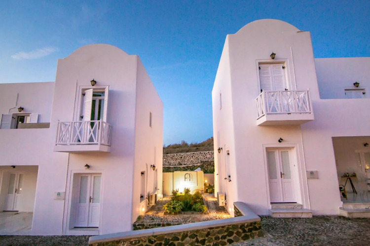 Apanomeria Boutique Residence - Oia