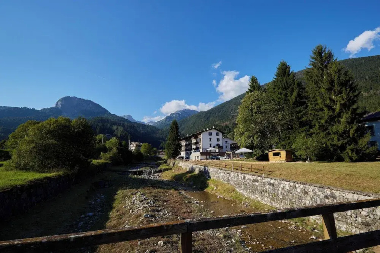 Hotel Villa Alpina - Forni di Sopra