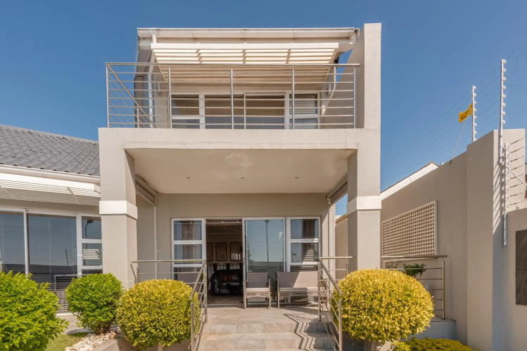 Harbour Cottages, Humewood - Gqeberha