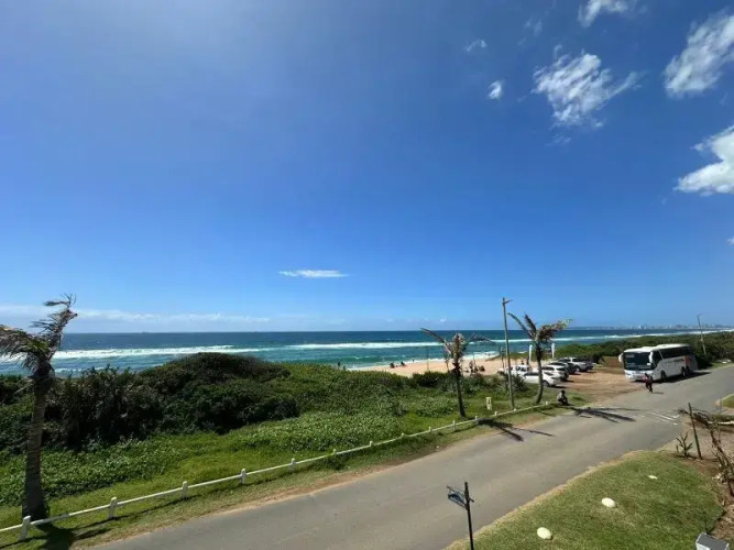 No 20 On The Beach - Durban North