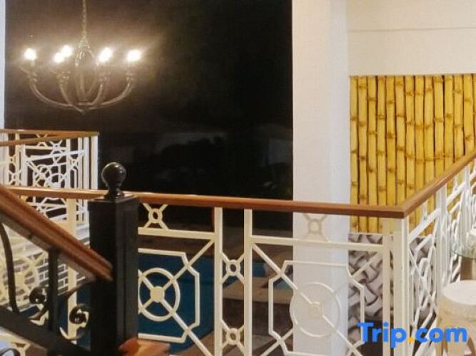 Reddoorz @ Elicon Suites Tagbilaran - Baclayon