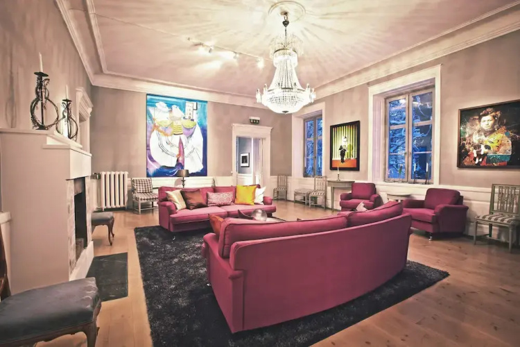 Ulvhälls Herrgård - Strängnäs