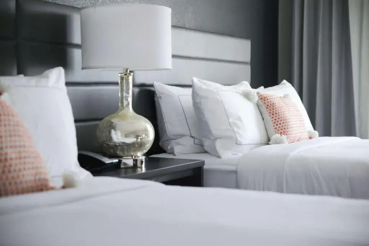 The Rewind West Des Moines, Tapestry Collection By Hilton - West Des Moines, IA