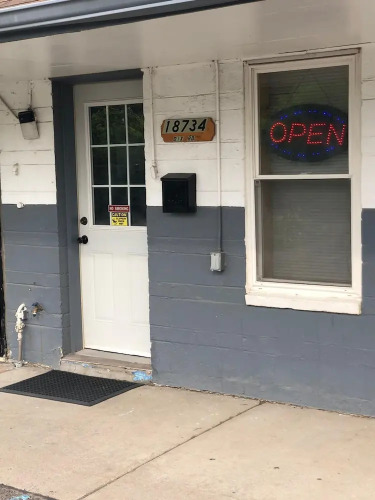 Moonlight Motel - Dearborn, MI