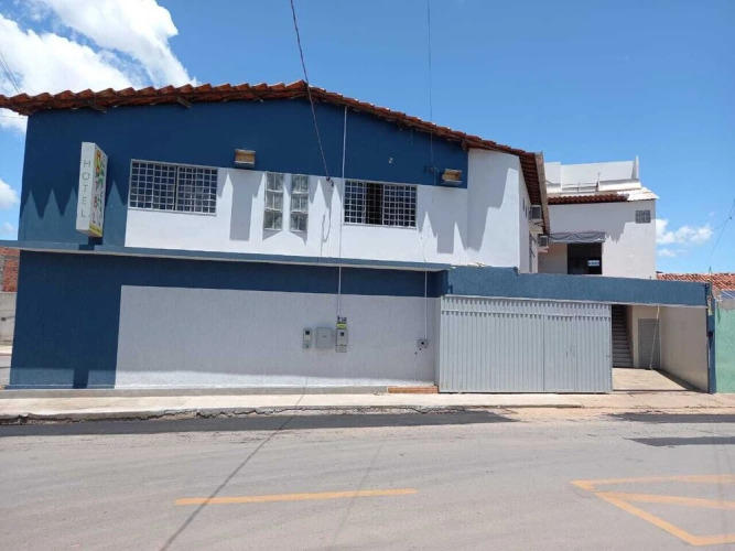 Hotel California - Barreiras