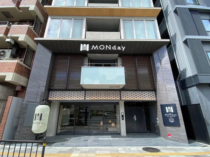 Premium Apart Monday Kyoto Gojo - Kyoto