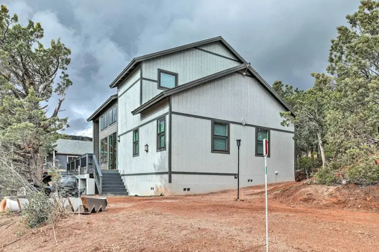 Modern Cabin: Strawberry Mtn Views & Hot Tub! - Strawberry, AZ