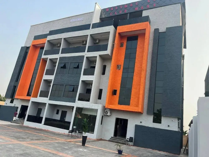 Westmac Hotel And Apartments - Benin City