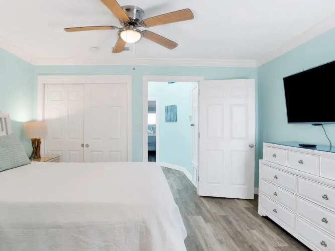 San Deluna #6 - Pensacola Beach, FL