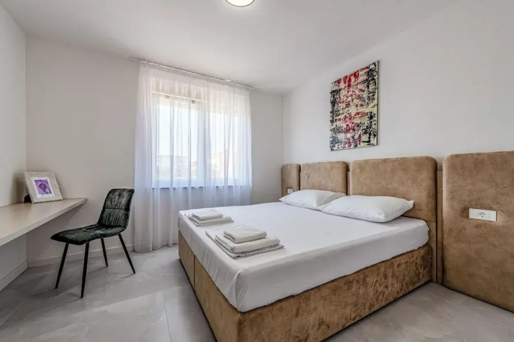 Apartments Twins With Private Pool - Novalja