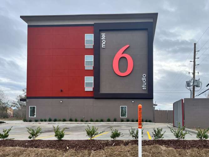 Motel 6 Gonzales, La - Baton Rouge/geismar/prairieville I-10 - 索倫托