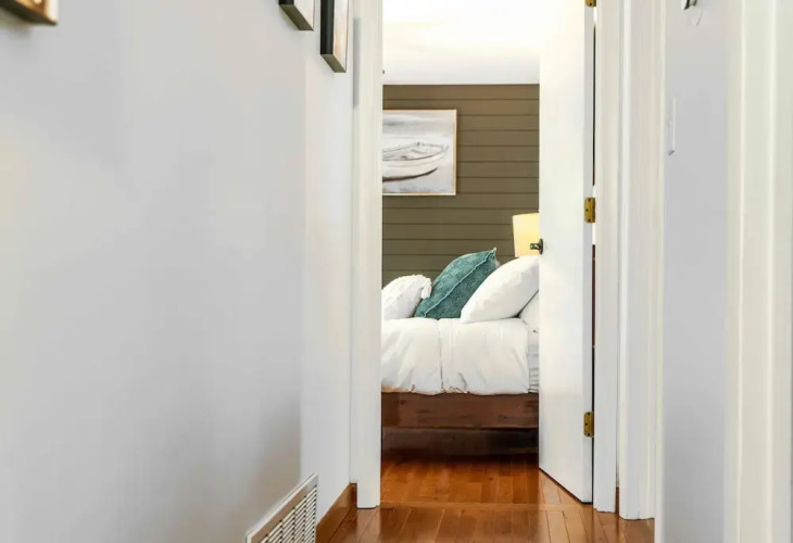 Highway Chalet - Centrally Located To Area Attractions! - Lake Geneva, WI