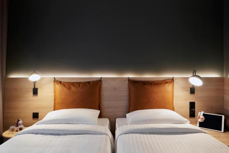 Moxy Sophia Antipolis - Villeneuve-Loubet