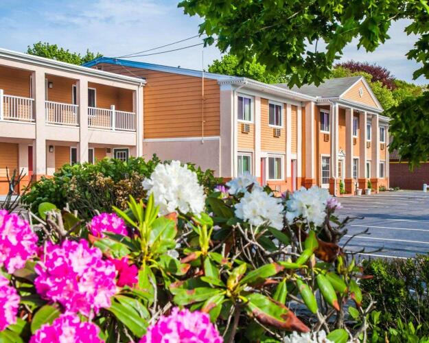 Rodeway Inn Middletown - Rhode Island