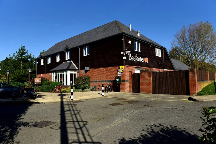 Premier Inn Isle Of Wight - Newport - Isle of Wight