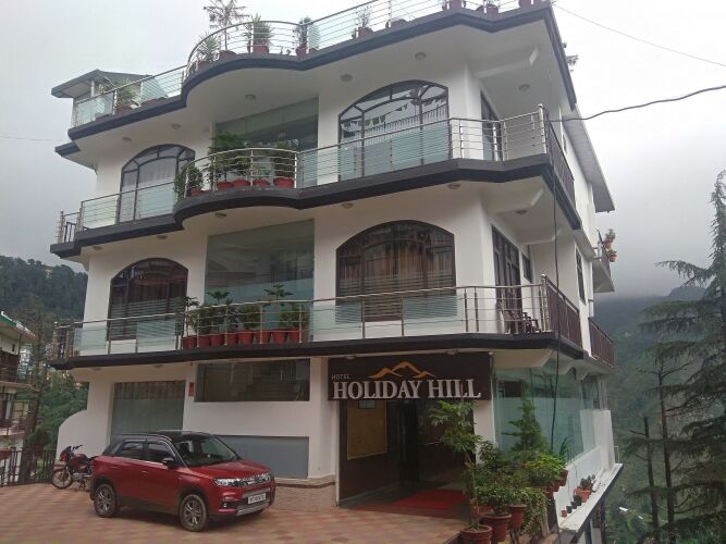 Hotel Holiday Hill - Dharamshala
