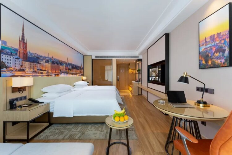 Daye Vienna International Hotel (Huangshi Daye Center High-speed Railway Station) - Huangshi