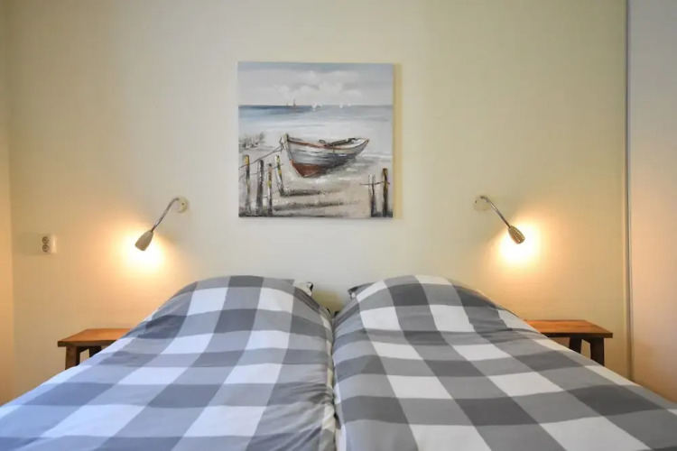 Bungalow In A Holiday Park On The North Sea Coast - Petten