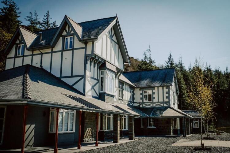 Plas Weunydd Hotel - Penrhyndeudraeth
