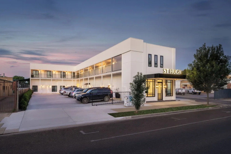 St Hugh Hotel Wagga Wagga - Wagga Wagga