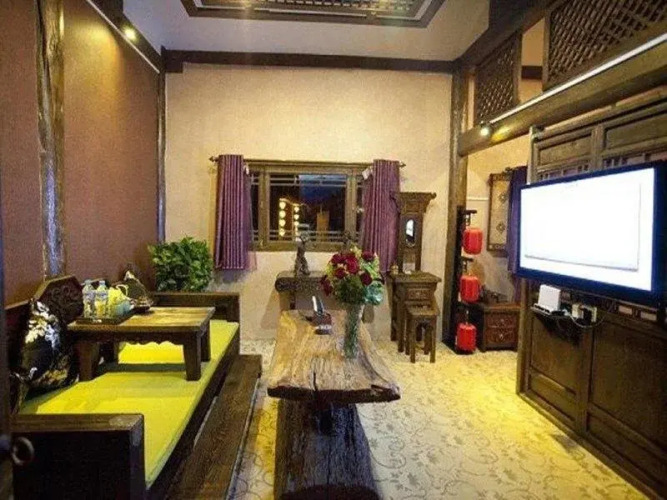 Lijiang Old Town Laoshu Inn - Lijiang